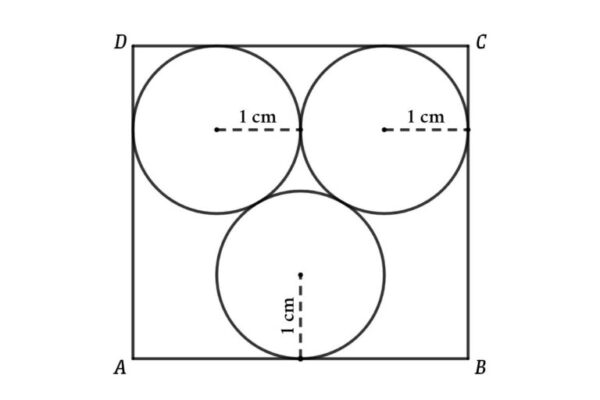 Area Of the Rectangle Formed By Connecting Tangents Of Circles